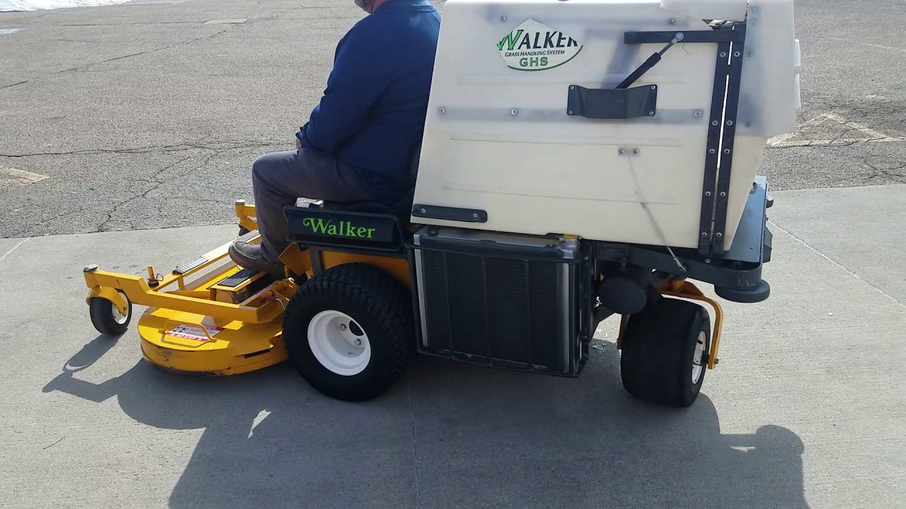 Walker Mower GHS 25HP - YouTube
