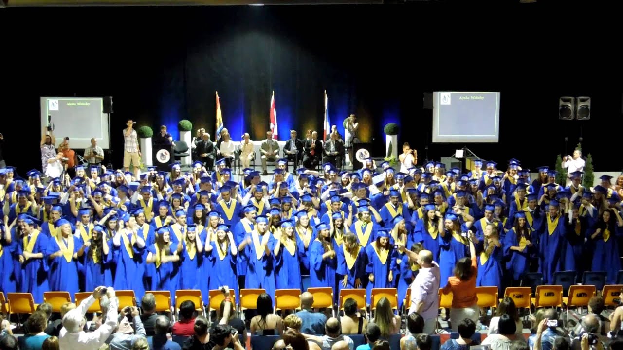 Mathieu-Martin graduation flashmob 2012 - YouTube