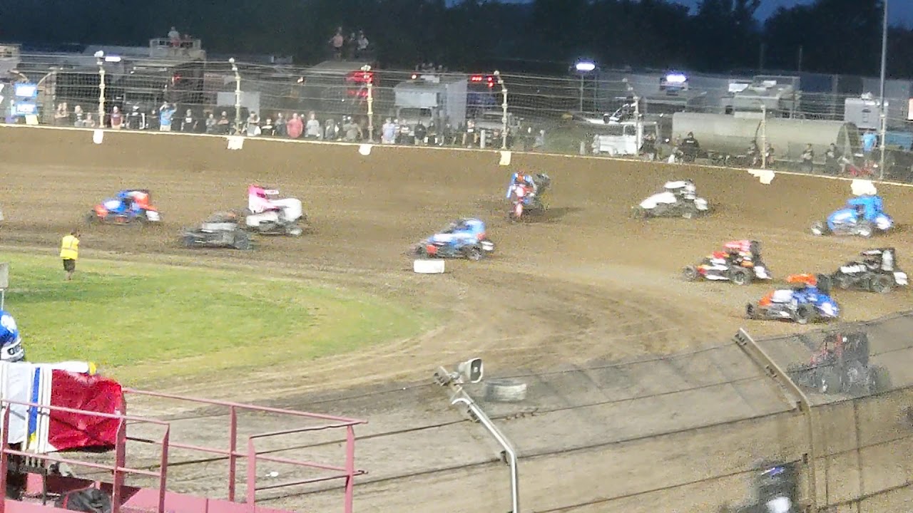 Tyler Courtney tumbles @Kokomo Speedway USAC Midgets - YouTube