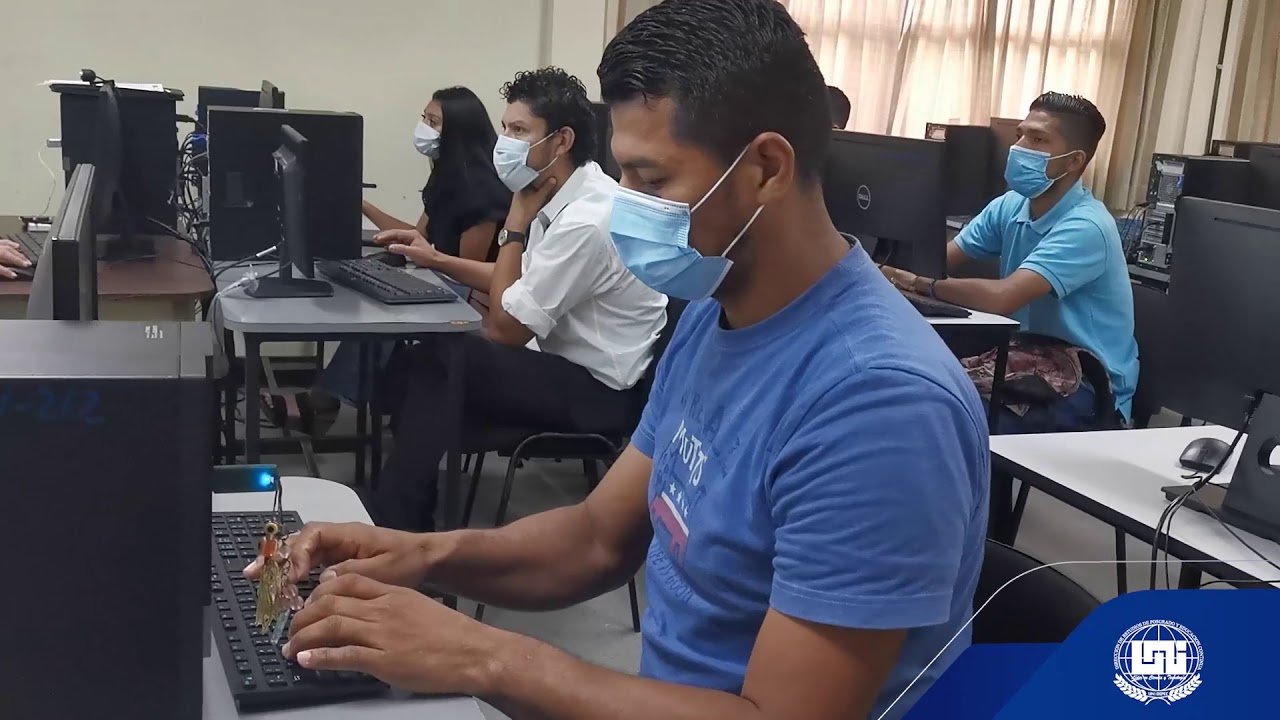 Video Testimonial de Curso Especializado de Operador de Computadoras ...
