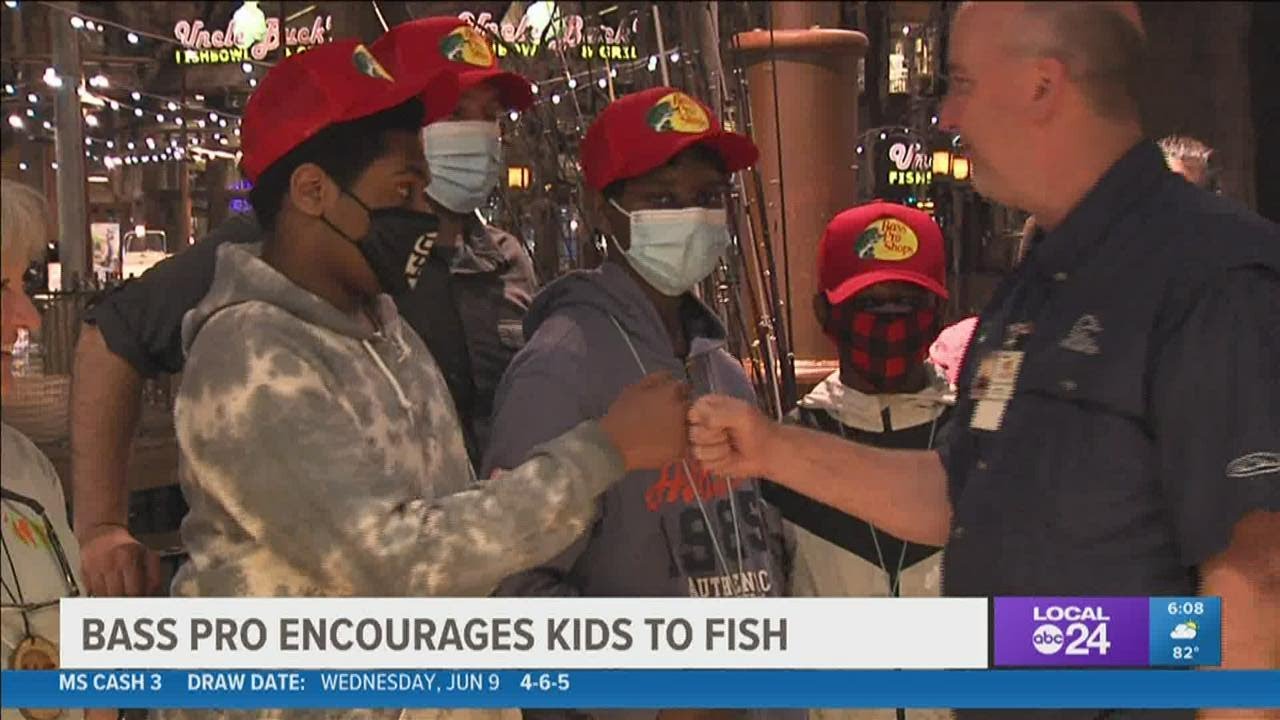 Bass Pro Shops lures kids to the joys of fishing by giving away 500 ...