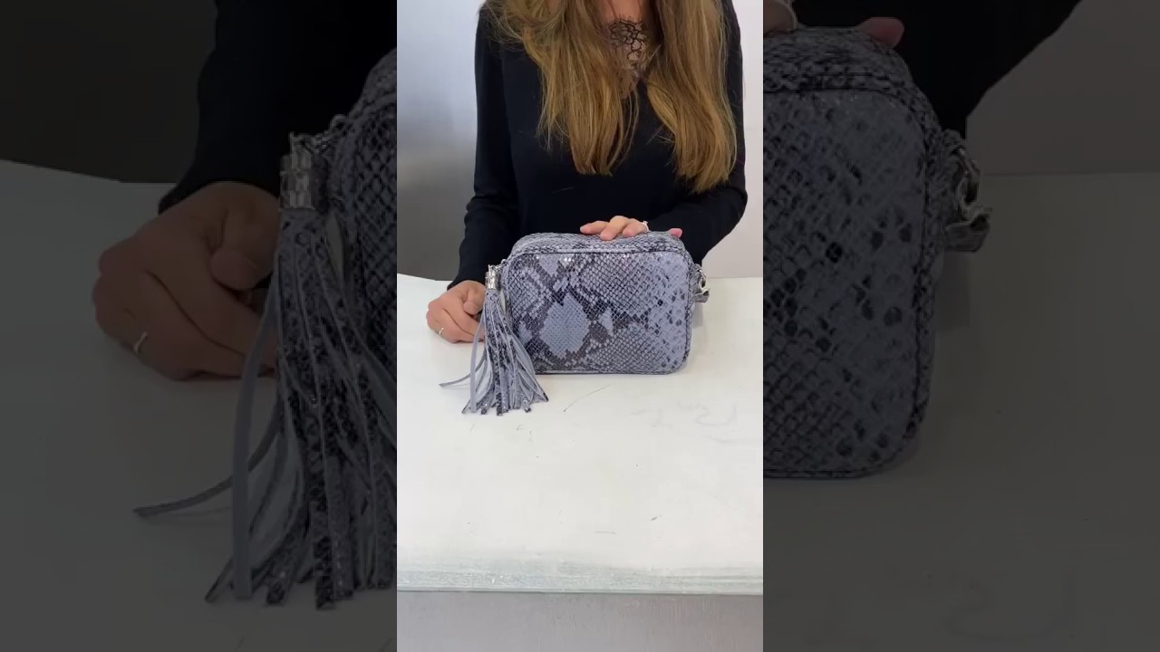 Presentazione del modello TERESA. Collezione Paul.hide Primavera-Estate ...