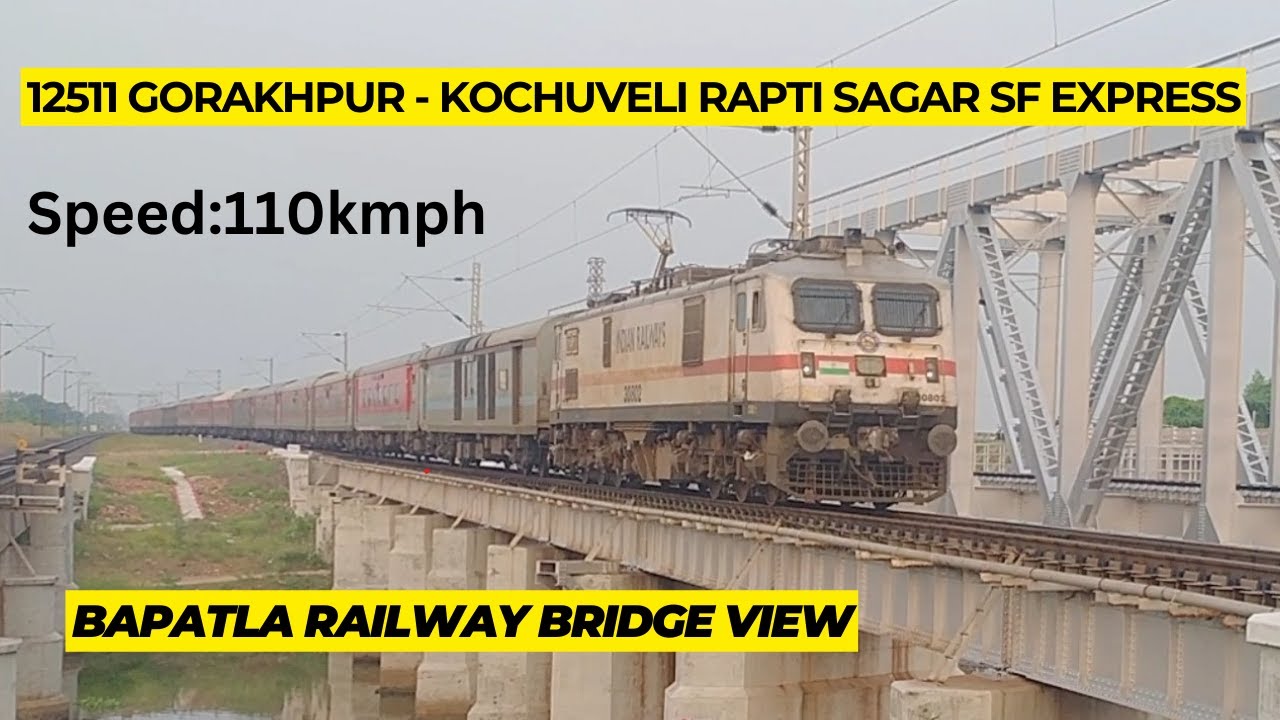 12511 Gorakhpur - Kochuveli Rapti Sagar SF Express | railways bridge ...