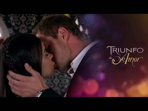Triunfo do Amor | O primeiro beijo de Maria Desamparada e Max
