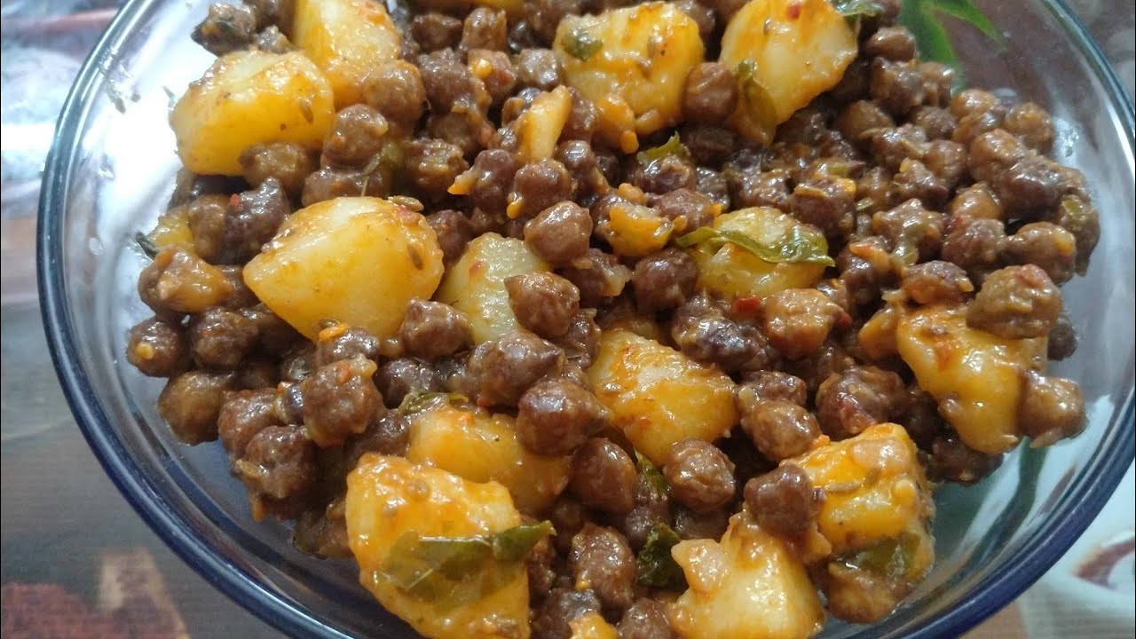How to make aloo cholay - YouTube