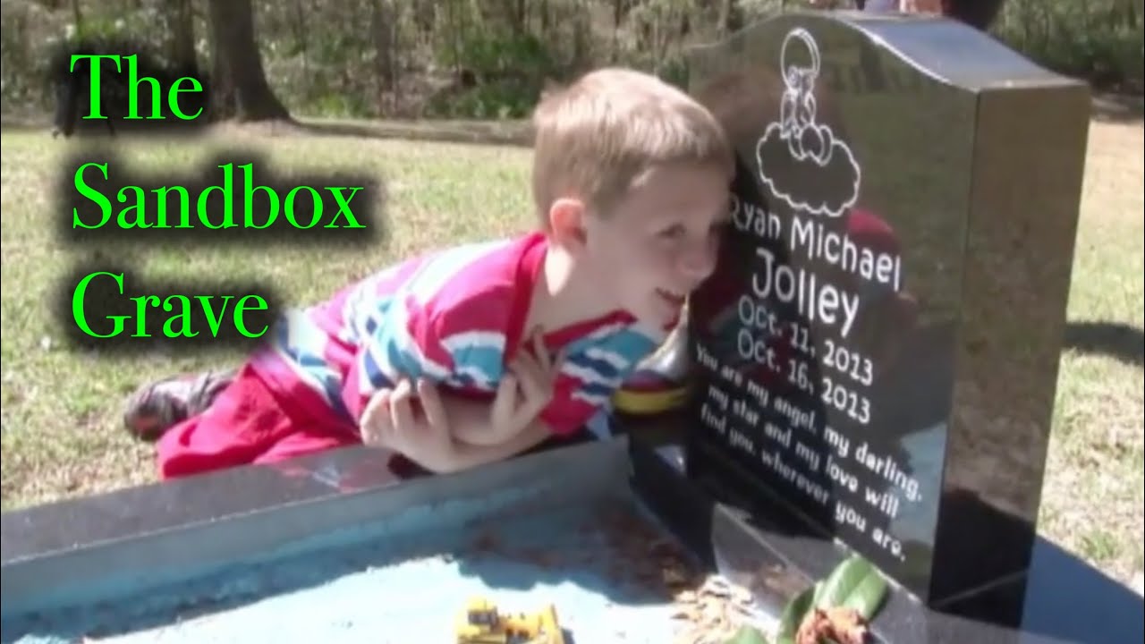 THE SANDBOX GRAVE of Little Ryan Michael Jolley, at Columbia Falling ...