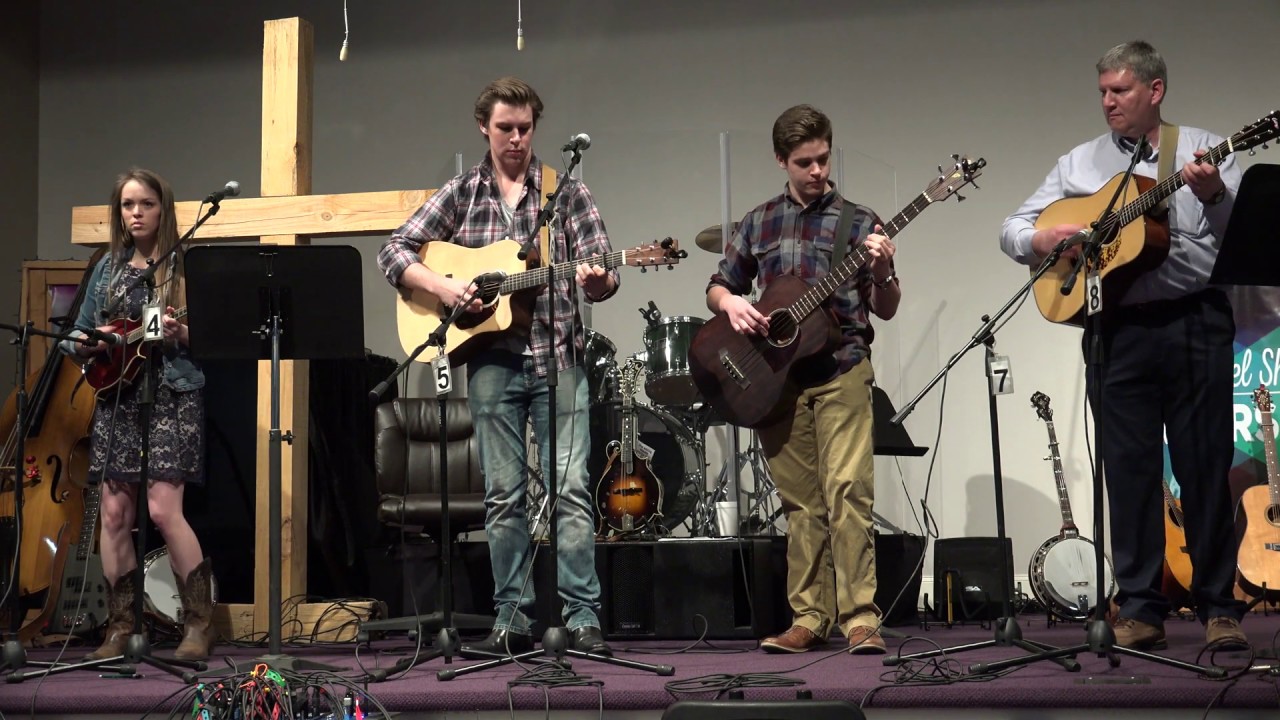 2019 Annual Ron's Pickin' Parlor Recital - Salt Creek - YouTube