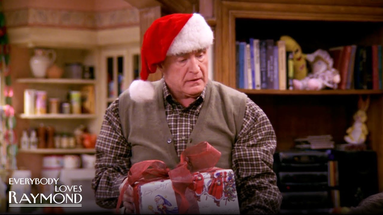 A Christmas Competition | Everybody Loves Raymond - YouTube