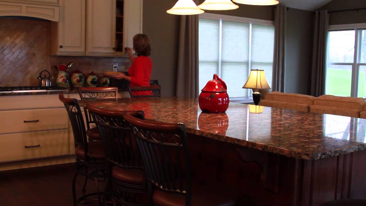 Garretson Custom Amy Hardwick Testimonial - YouTube