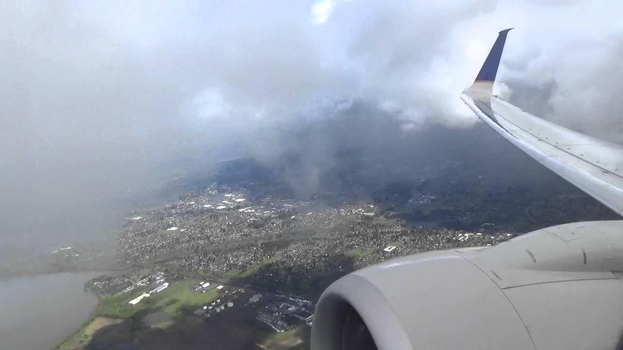 [HD] United 737-900(ER) [N69816] Takeoff PDX | BFF S2, E5 - YouTube