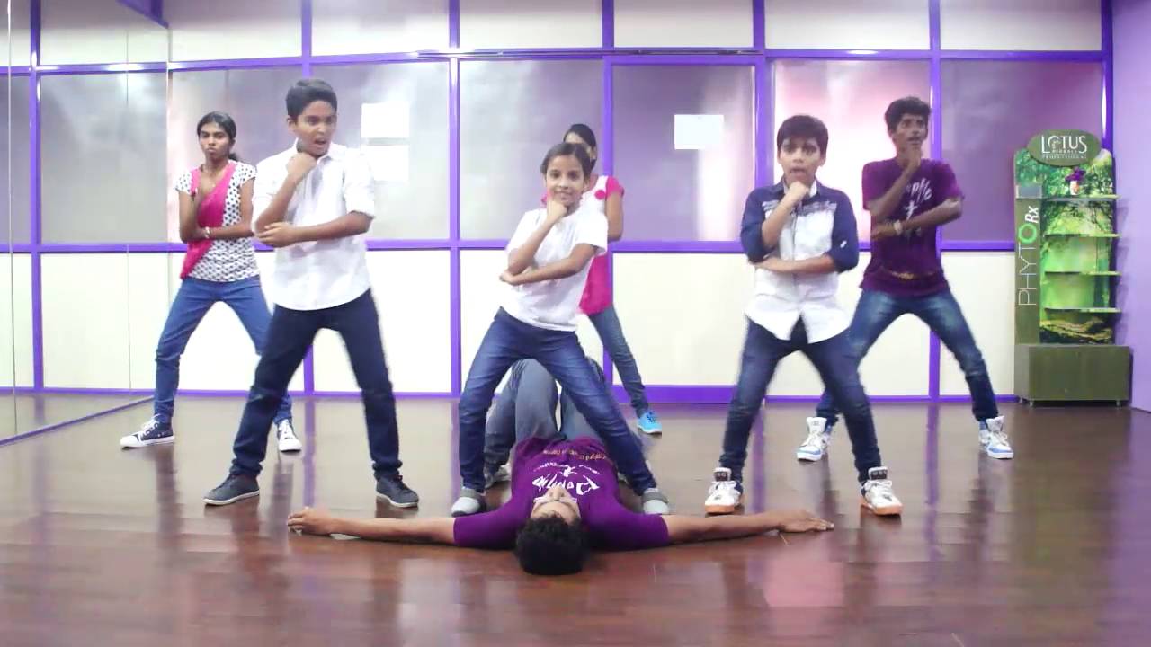 kabali |neruppu da| dance - YouTube