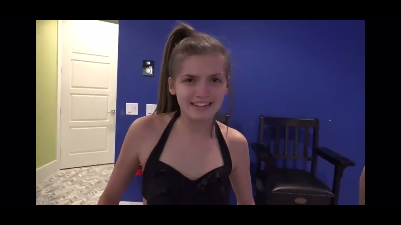 Sevensupergirls And Her Frozen Mermaids Sevensupergirls Youtube