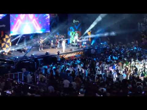 Bruce melody yagaragaje ubundi buhanga muri bk arena aririmba kungora