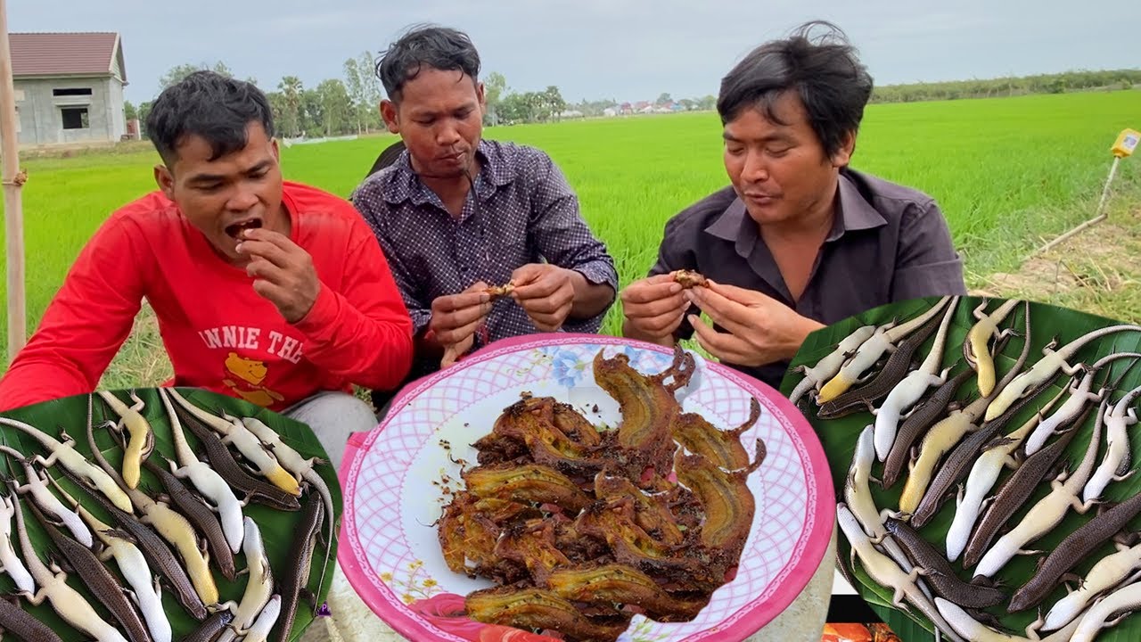 OMG!! Catch & Grilled lizard so delicious food - YouTube