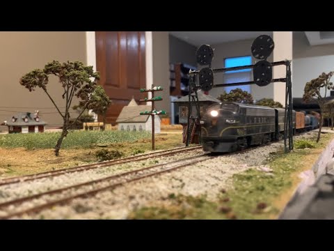 My ho scale Pennsylvania railroad layout!! - YouTube
