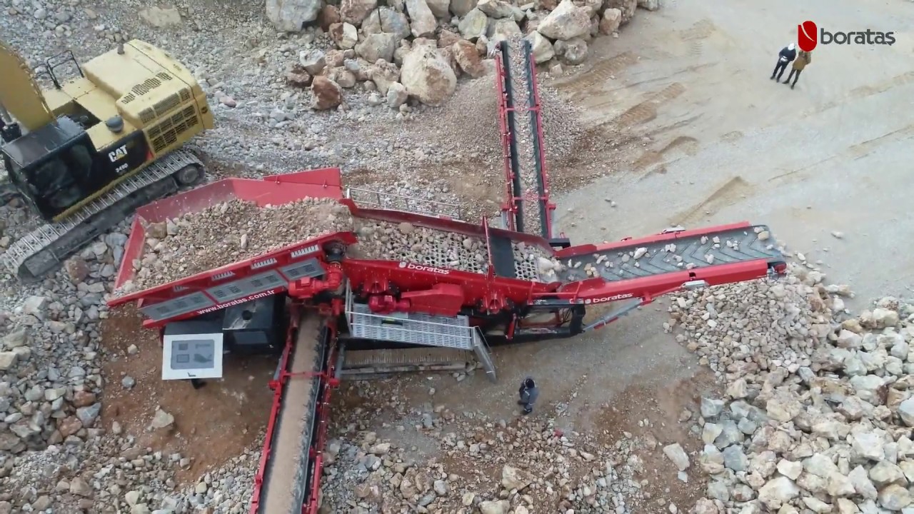 Track Mounted Mobile Scalping Screen with Apron Feeder - YouTube