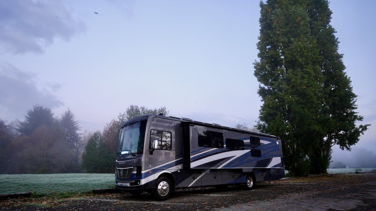 Our first frosty fall morning | REAL LIFE RV LIVING - YouTube