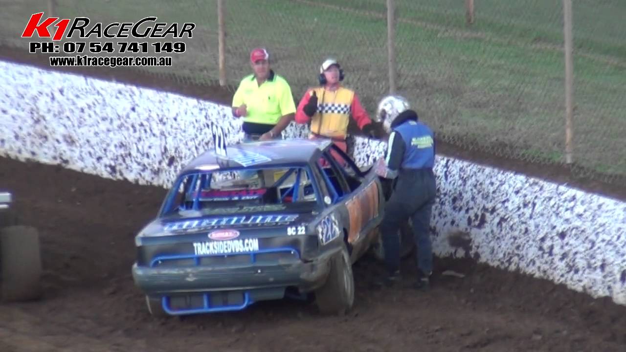 Modified Production: Shannon Blackburn Massive Crash - Charlton Raceway ...