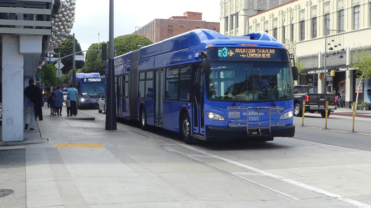 Big Blue Bus: 2015 New Flyer XN60 Route R3 & 2018 Gillig BRT-40 CNG ...