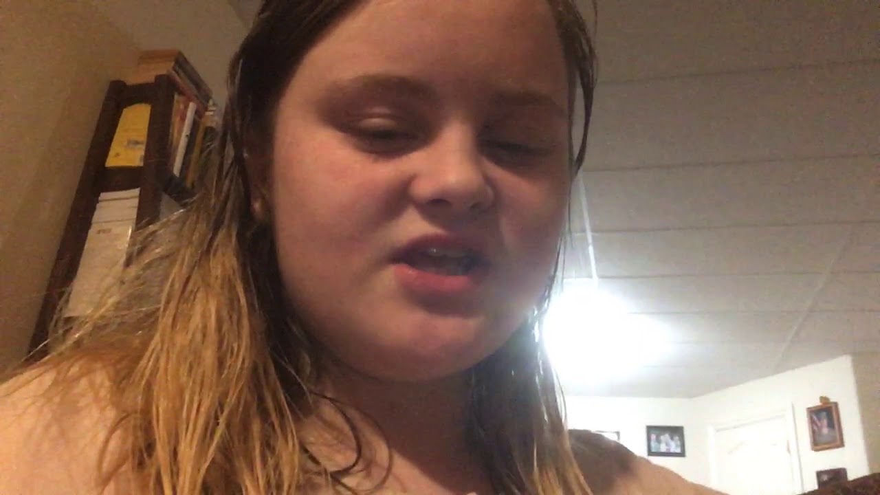 Motives - Kenzie - Akasia Sandler cover - YouTube