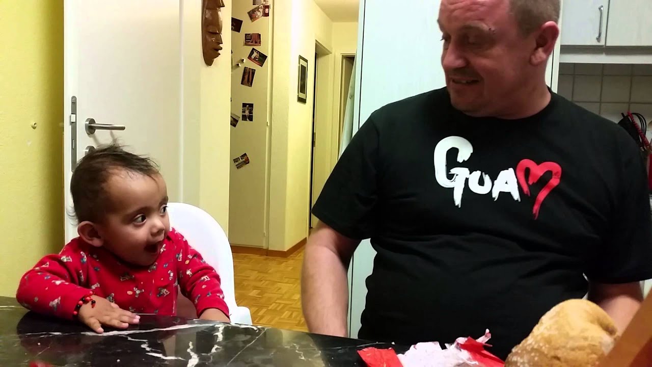 Ahhh with daddy - YouTube