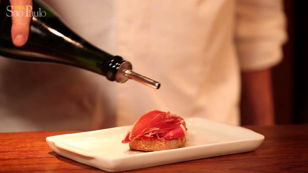 Veja como preparar tapas espanholas - YouTube