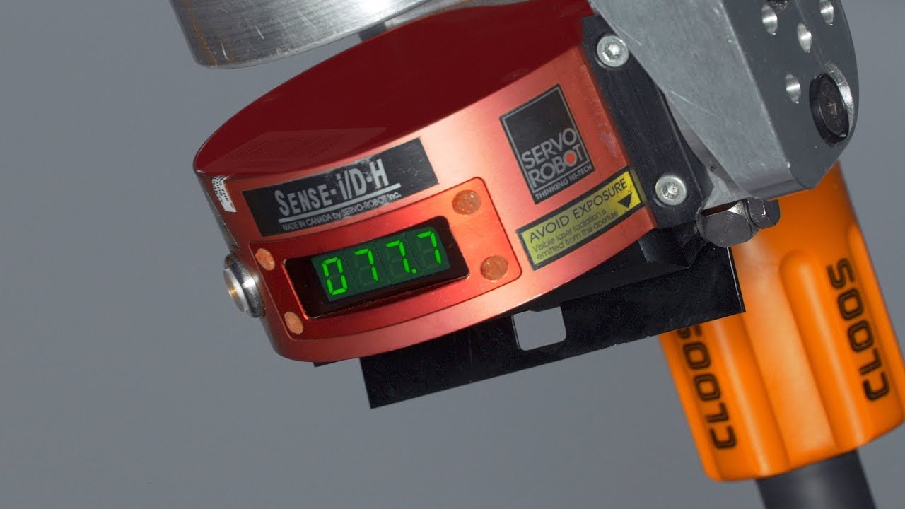 CLOOS - Laser-Offline-Sensor - YouTube
