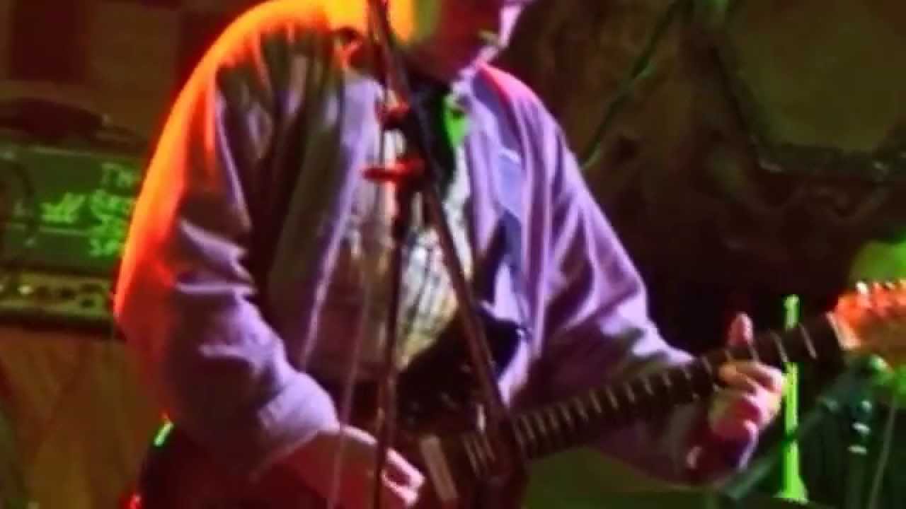 01 SHARK FIN PLECTRUM - Fortune Teller (Johnnys Party, Winter Gardens ...