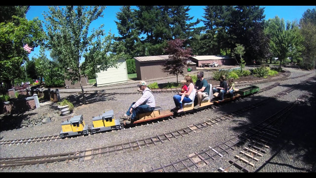 train on Willow Creek Railroad, 4k - YouTube