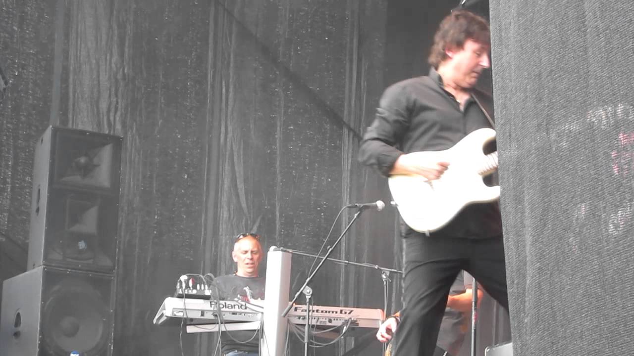 Alien - Only One Woman live at Sweden Rock Festival 2011 - YouTube