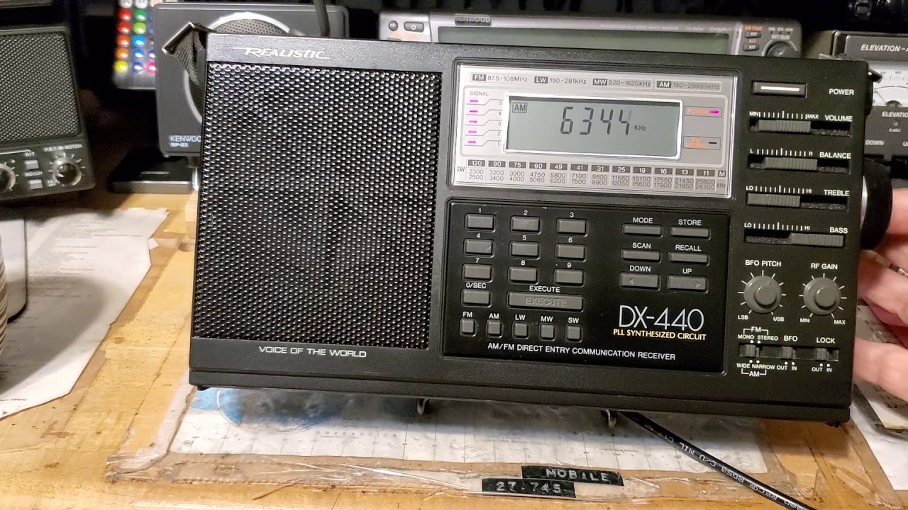 The Vintage Realistic DX-440 Voice of the World. One of my favorite ...