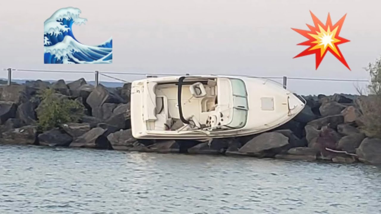Boat Fails and Wins Compilation - YouTube