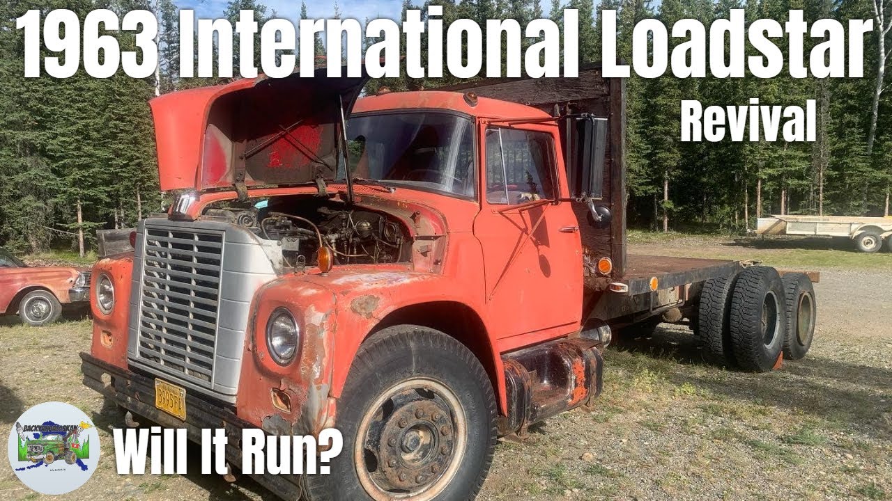 Will It Run? 1963 International Loadstar 1800 Revival - First Start in ...