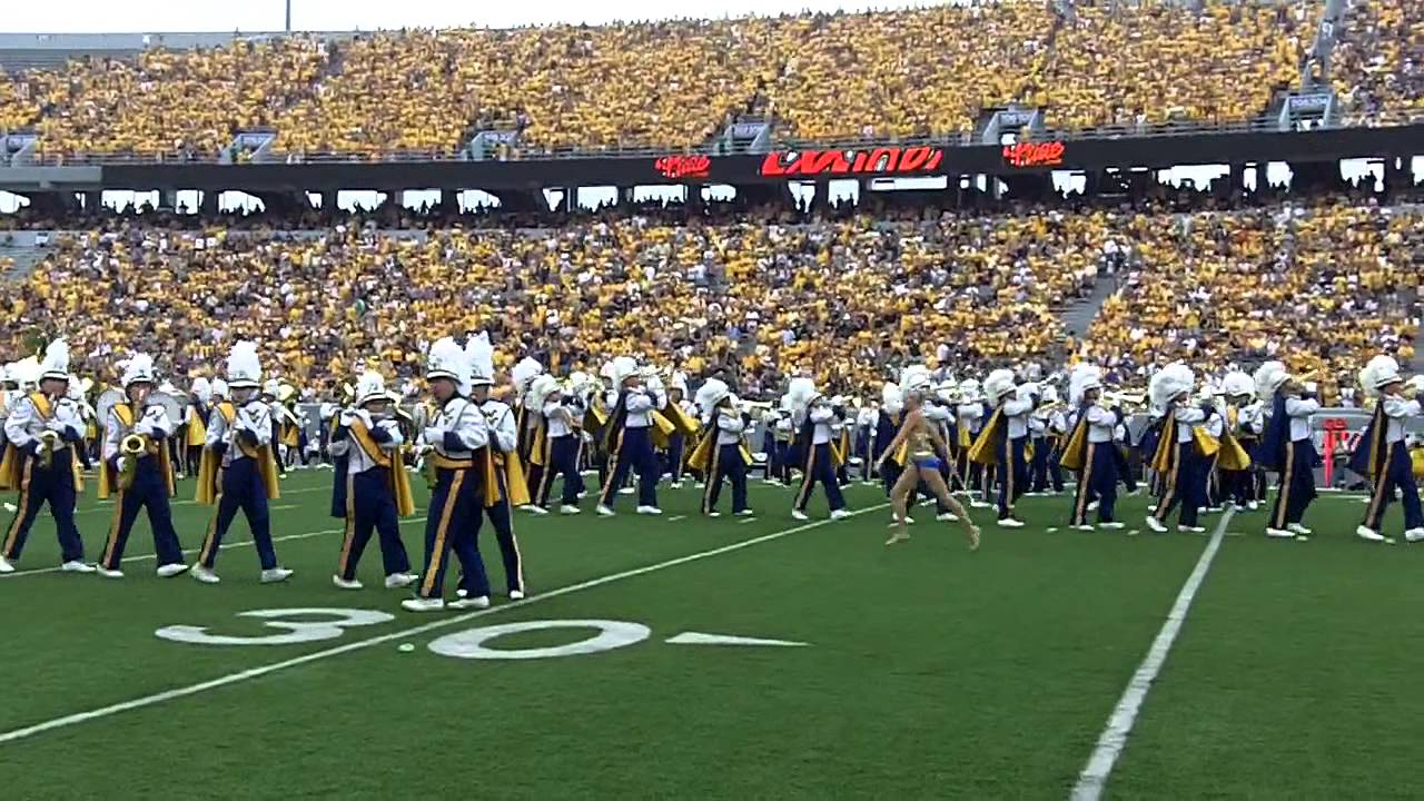 2011 WVU Marching band pregame show: Boogie Cadence, Fight Mountaineers ...