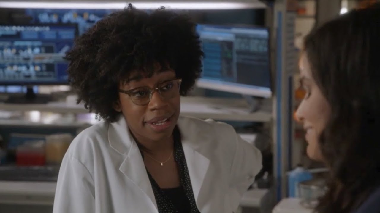NCIS 19x17 (6) Kasie and Jess being besties - YouTube