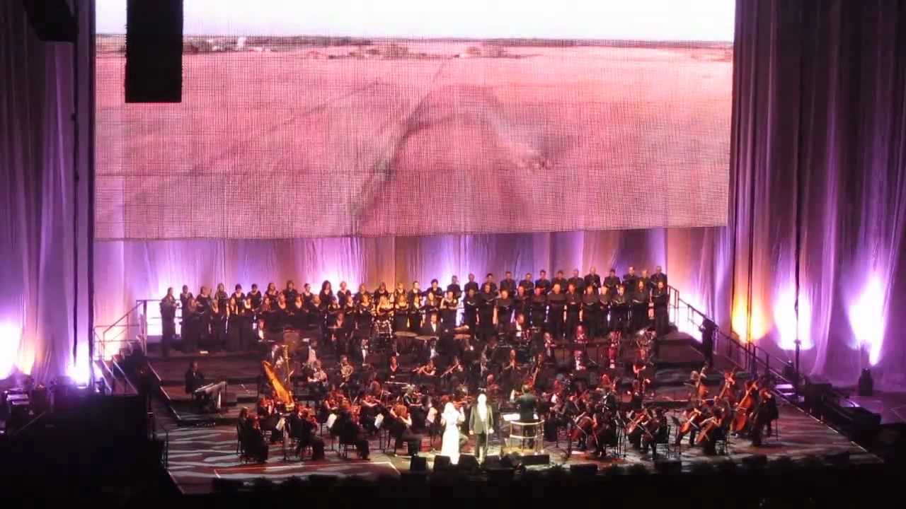 Andrea Bocelli - London O2 Arena 2012 - Canto Della Terra - YouTube