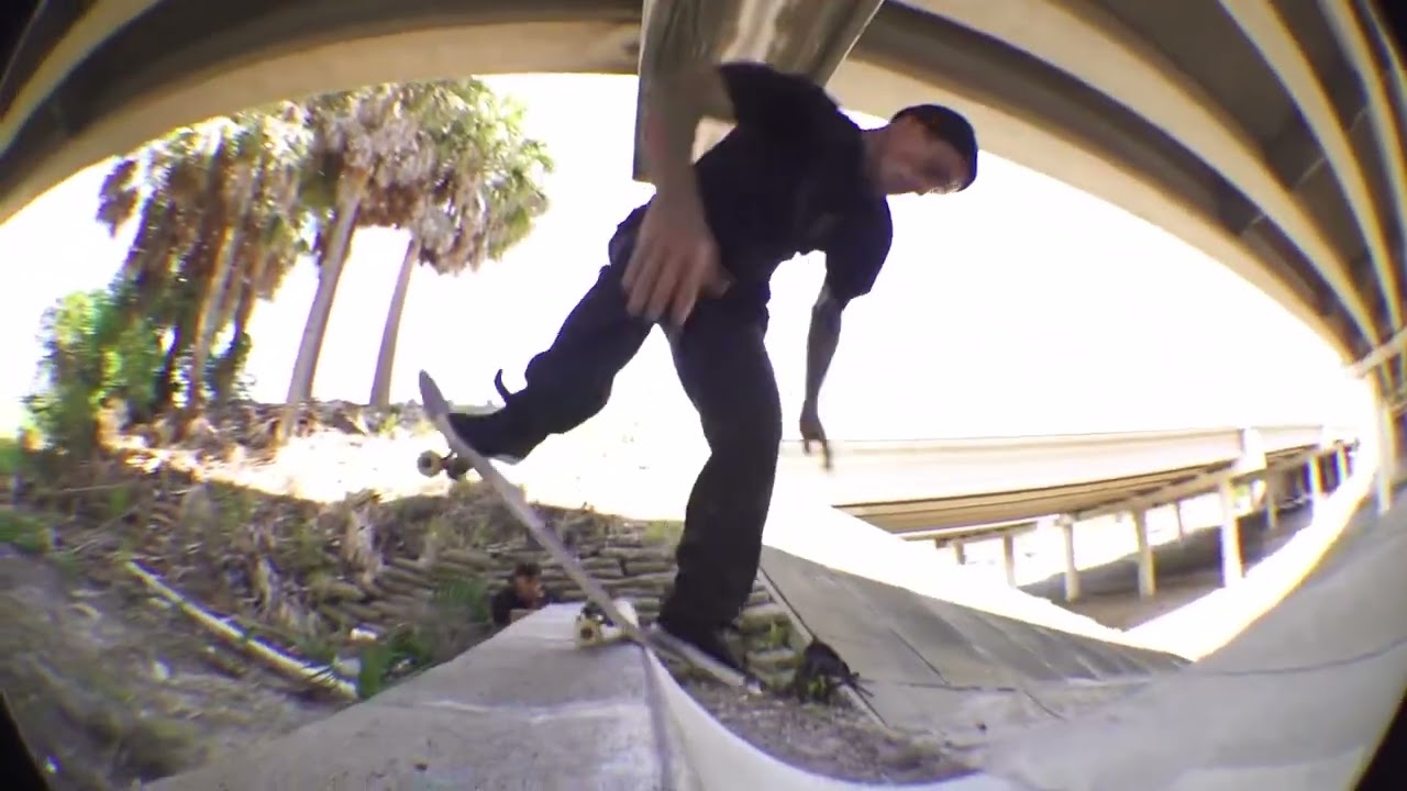 Techne Skateboards Welcomes Kris Markovich - YouTube
