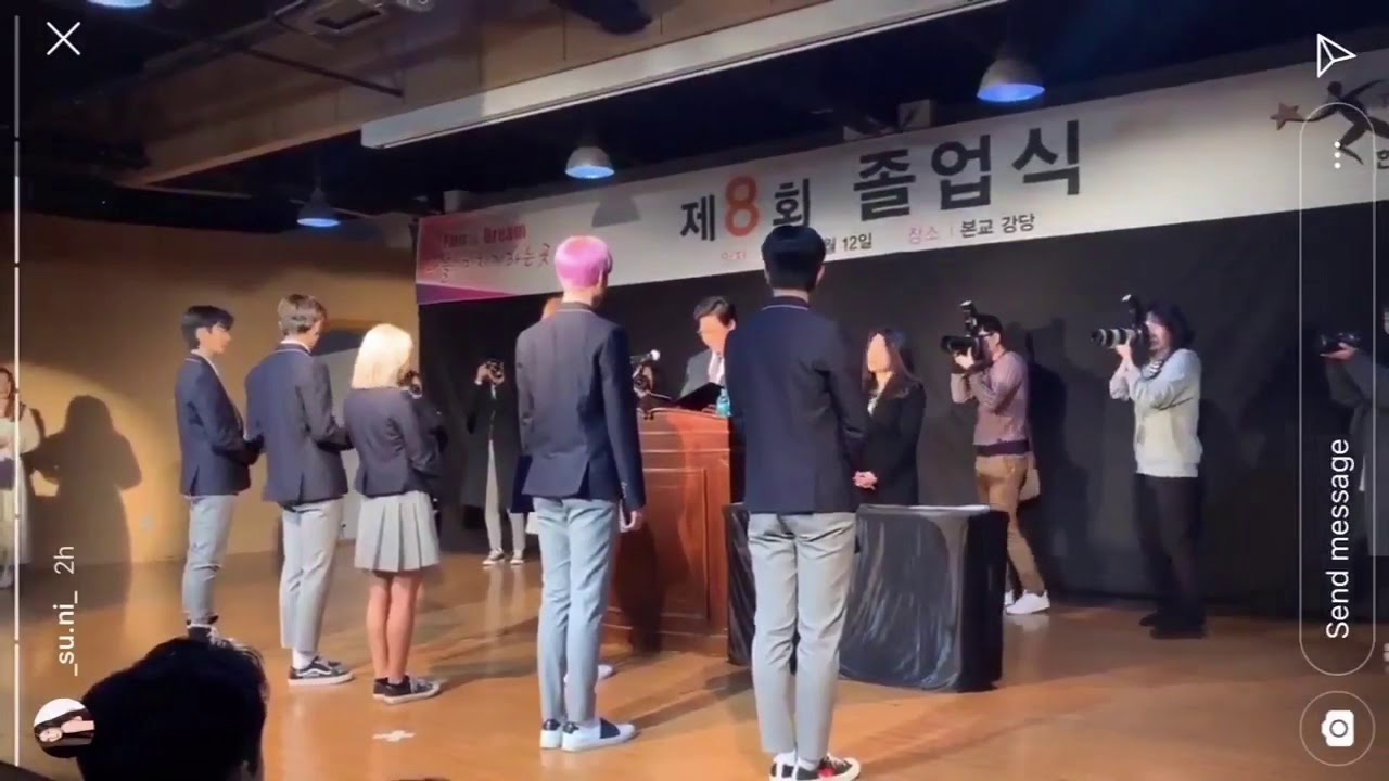 190213 TWICE Tzuyu & Chaeyoung Graduation Moments @ Hanlim Multi Art ...