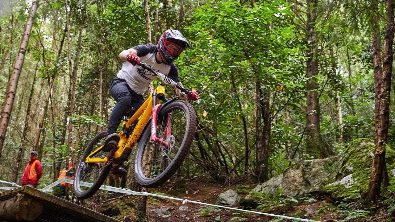 Follow Cam By Ross Ennis @ round 2 of the IDMS - YouTube