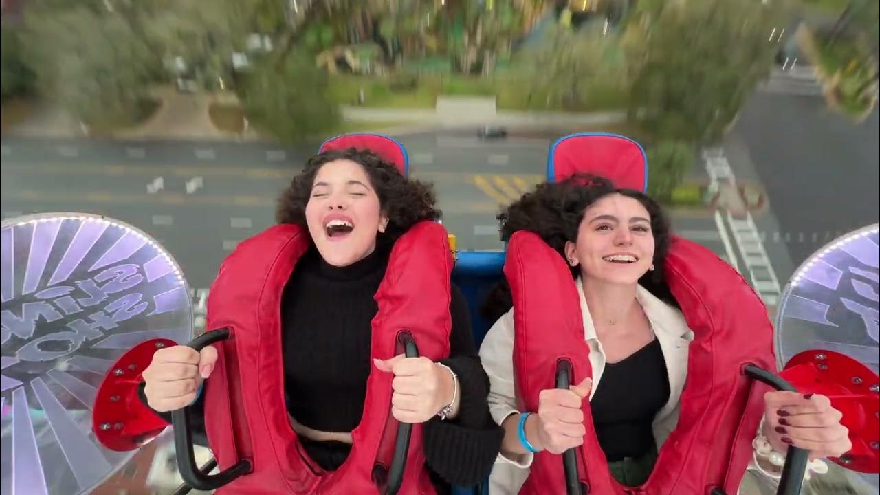 Helena & Lara - YouTube