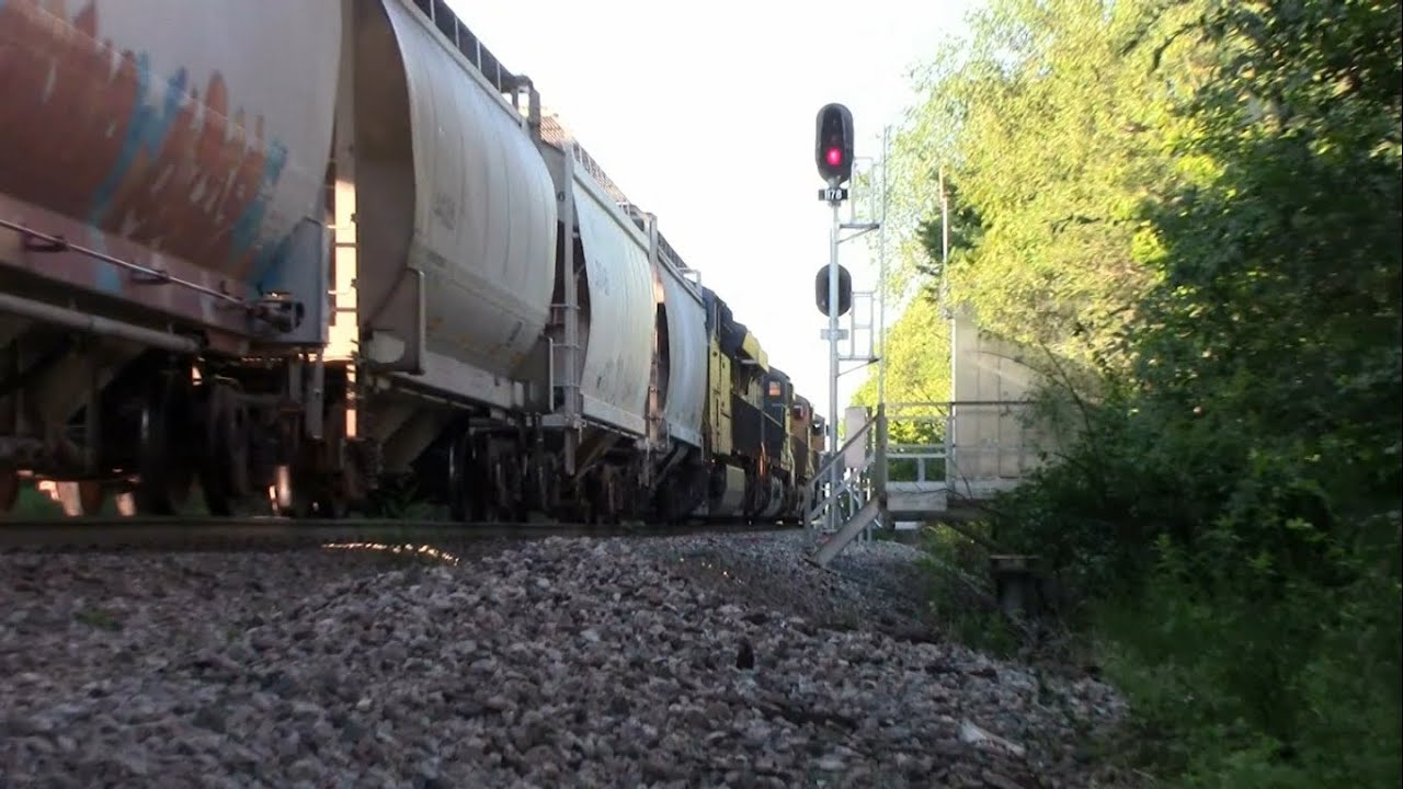 CSX M642 w/ UP 5373, UP 8154, CSX 726, & CSX 3304 at Milepost 117.8 ...