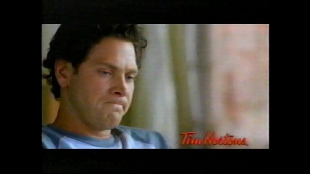 Pub Québec - Tim Hortons avec Patrick Labbé et Élyse Marquis # 11 (2004 ...