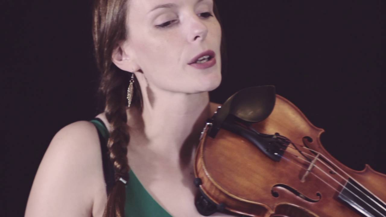 Rachel Newton Gura Mise Tha Fo Mhulad - YouTube