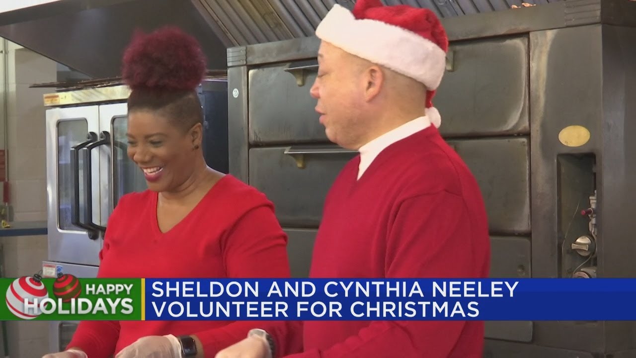 Sheldon, Cynthia Neeley volunteer for Christmas - YouTube