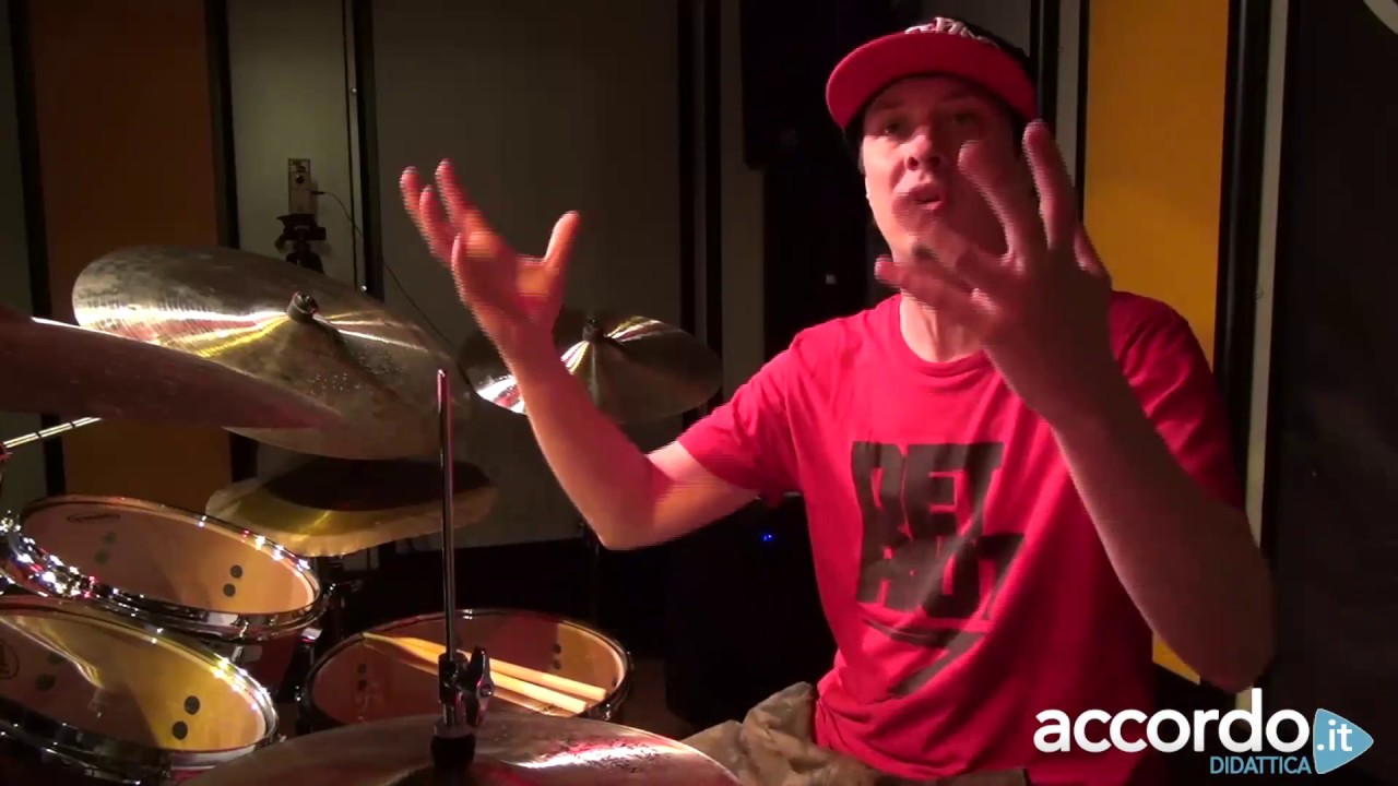 "Adam Deitch: Batterista & produttore" (Drum Lesson) - YouTube