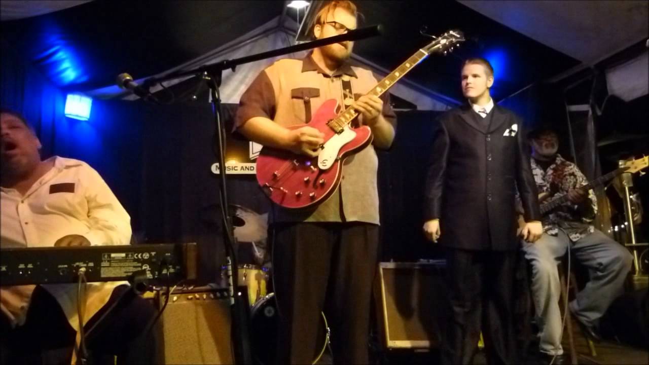 Kyle Rowland at Poor House Bistro 9-29-12 -" Mothers Love: - YouTube