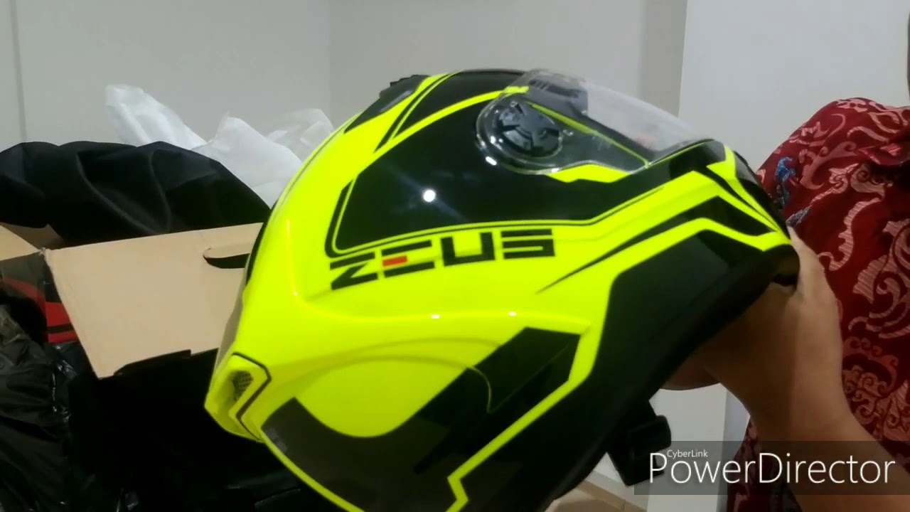 Unboxing helm Zeus zs 813 AN9 yellow black - YouTube