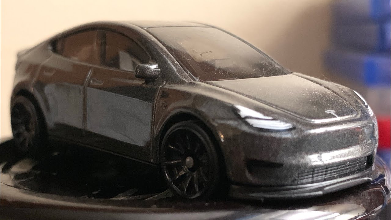 Showcase | Hotwheels Tesla Model Y! - YouTube
