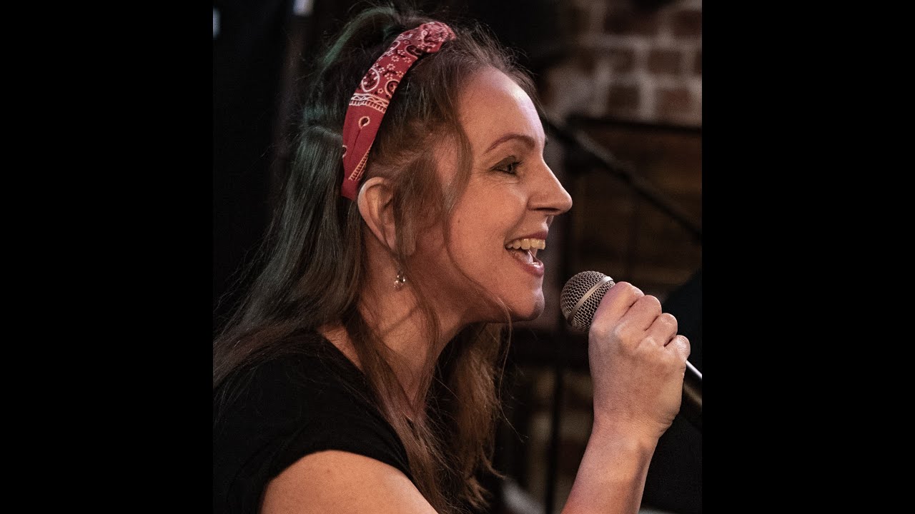 RedBandit Hey Mickey Cover - YouTube