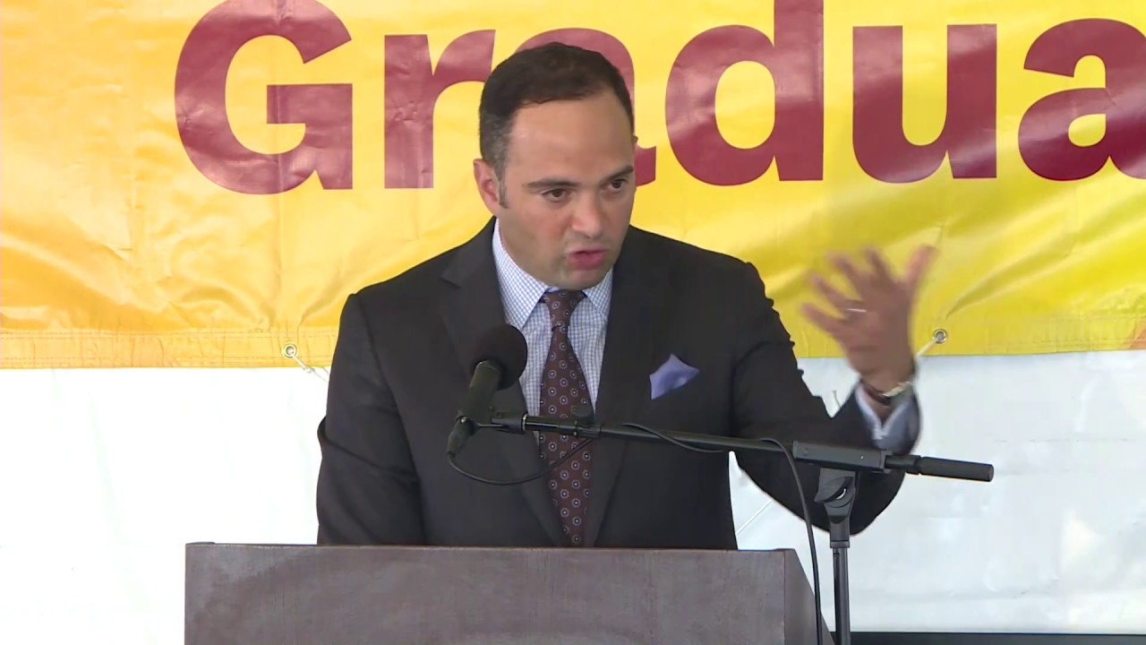 2017 USC Annenberg School for Journalism Commencement Speech - YouTube